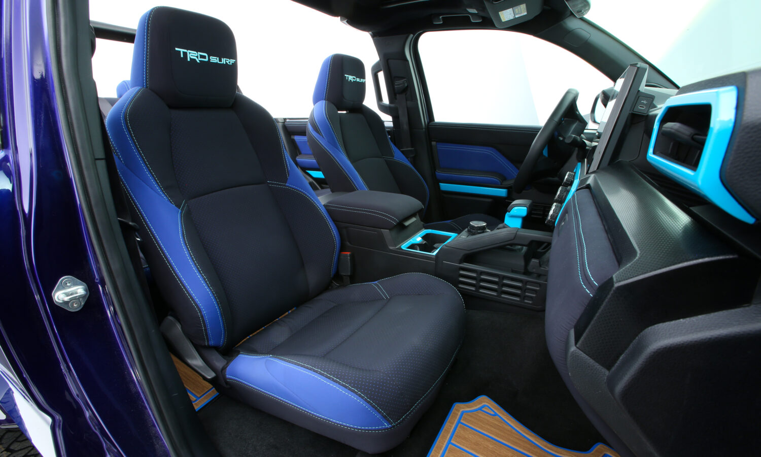 2025 Toyota 4Runner TRD Surf Concept - SEMA2024 - Socal Prerunner